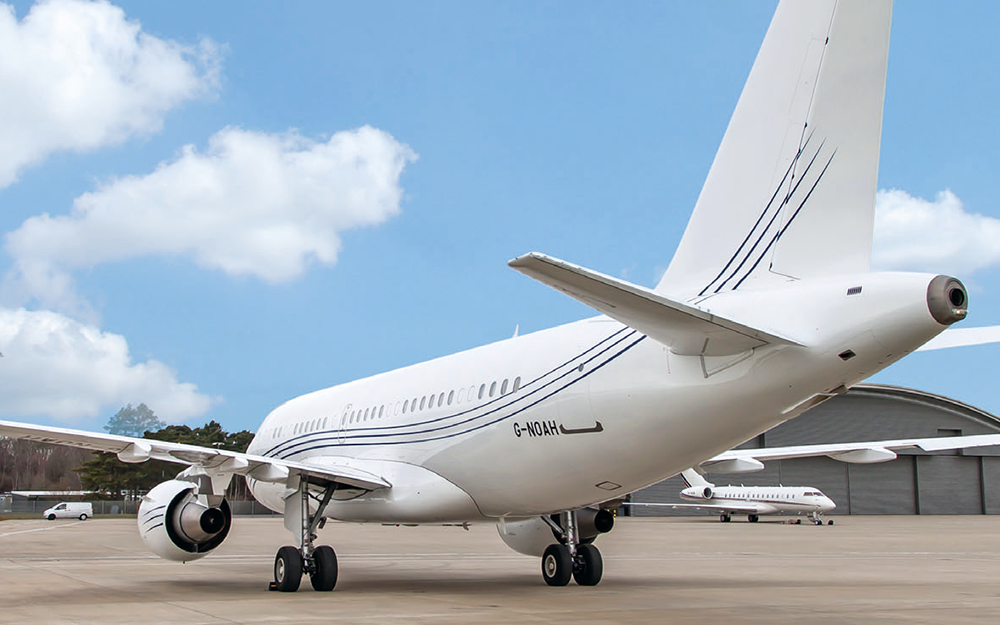 2009 AIRBUS A319CJ S/N 3826 - Leader Luxury