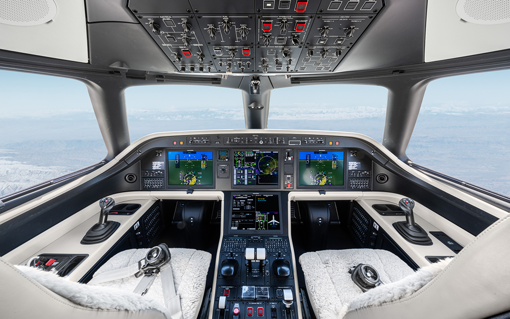 2018 EMBRAER PRAETOR 500 S/N 55010051 | Leader Luxury